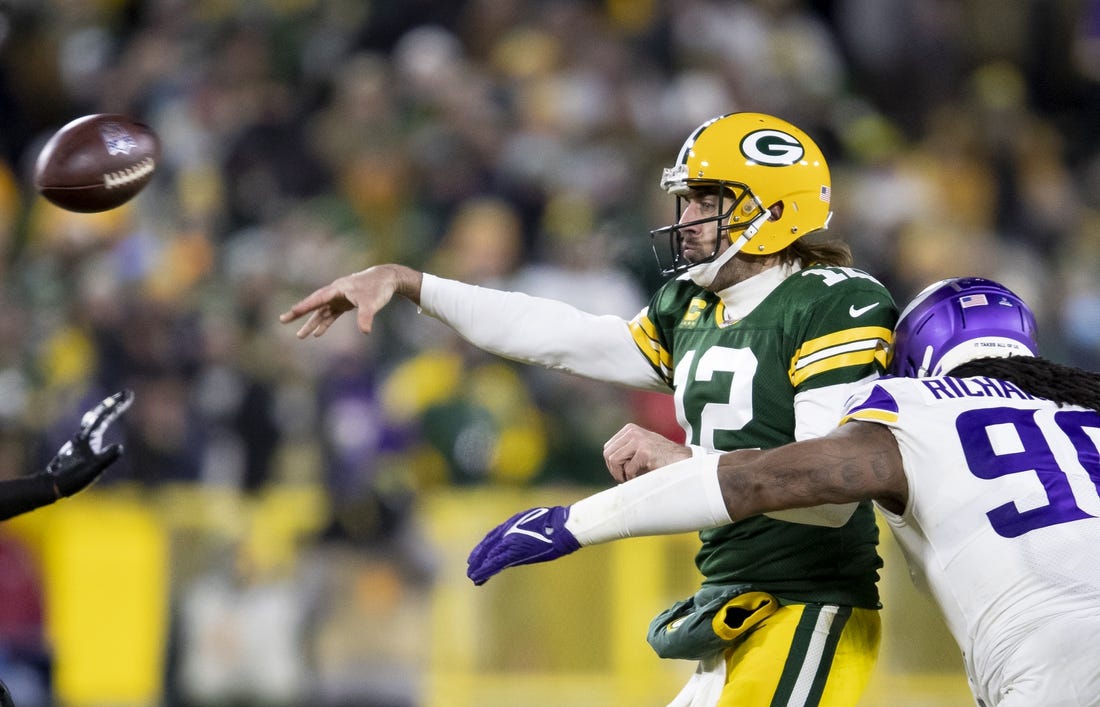 Vikings know mission in NFC North: Go through Aaron Rodgers - Field ...