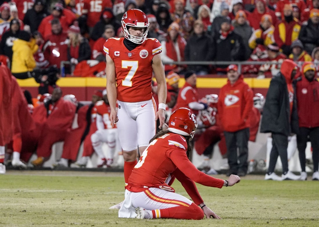 Chiefs K Harrison Butker (ankle) out for second straight game - Field ...