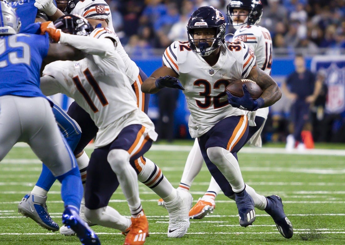 Reports: RB dominoes fall with David Montgomery leaving Bears for Lions ...
