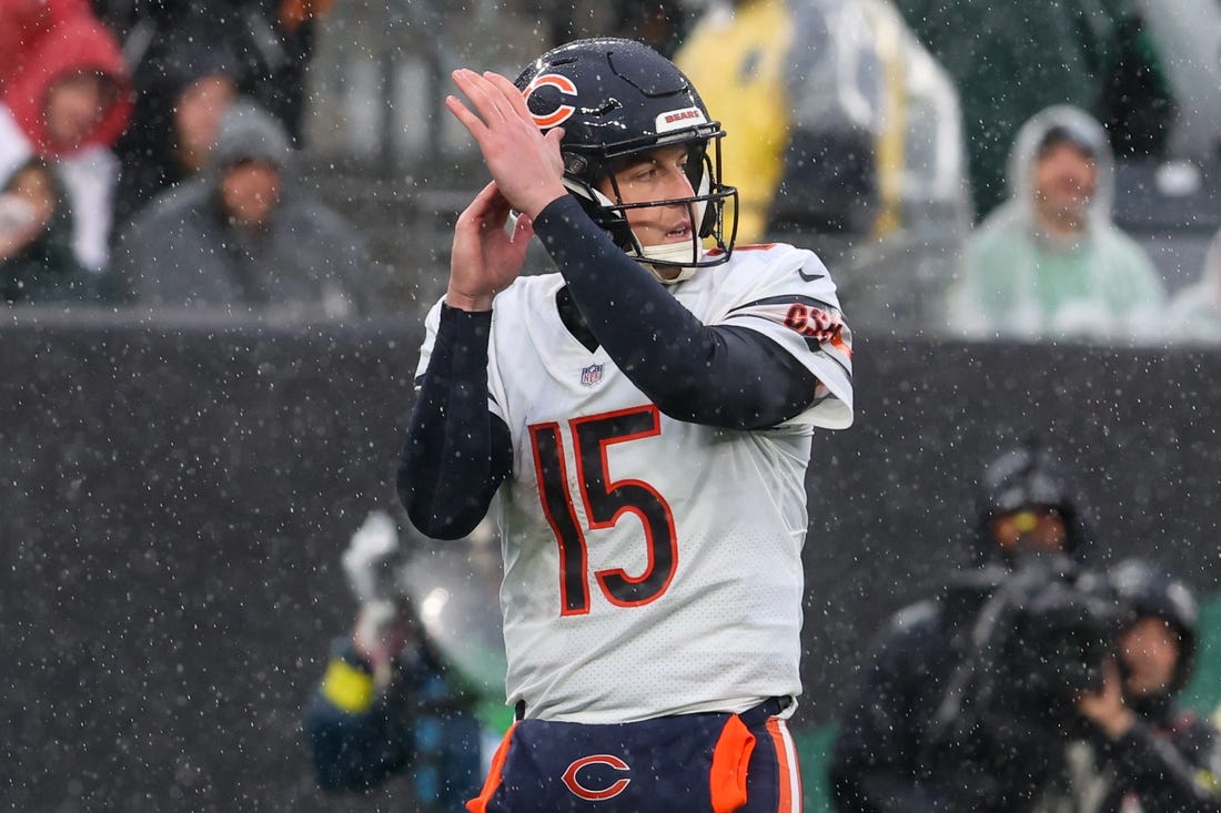 Bears release backup QB Trevor Siemian - Field Level Media ...