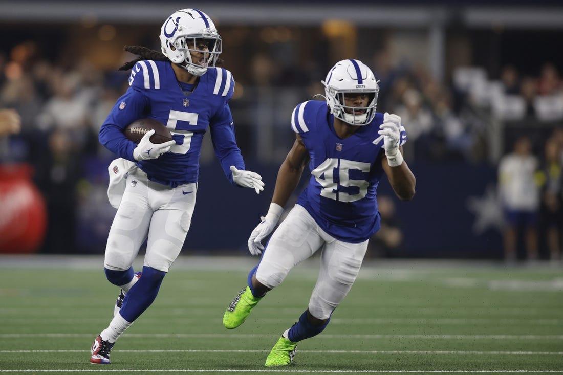 Reports: Cowboys acquire CB Stephon Gilmore from Colts - Field Level Media - Professional sports ...