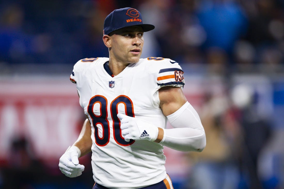 Saints bring back TE Jimmy Graham, sign G Trai Turner - Field Level ...