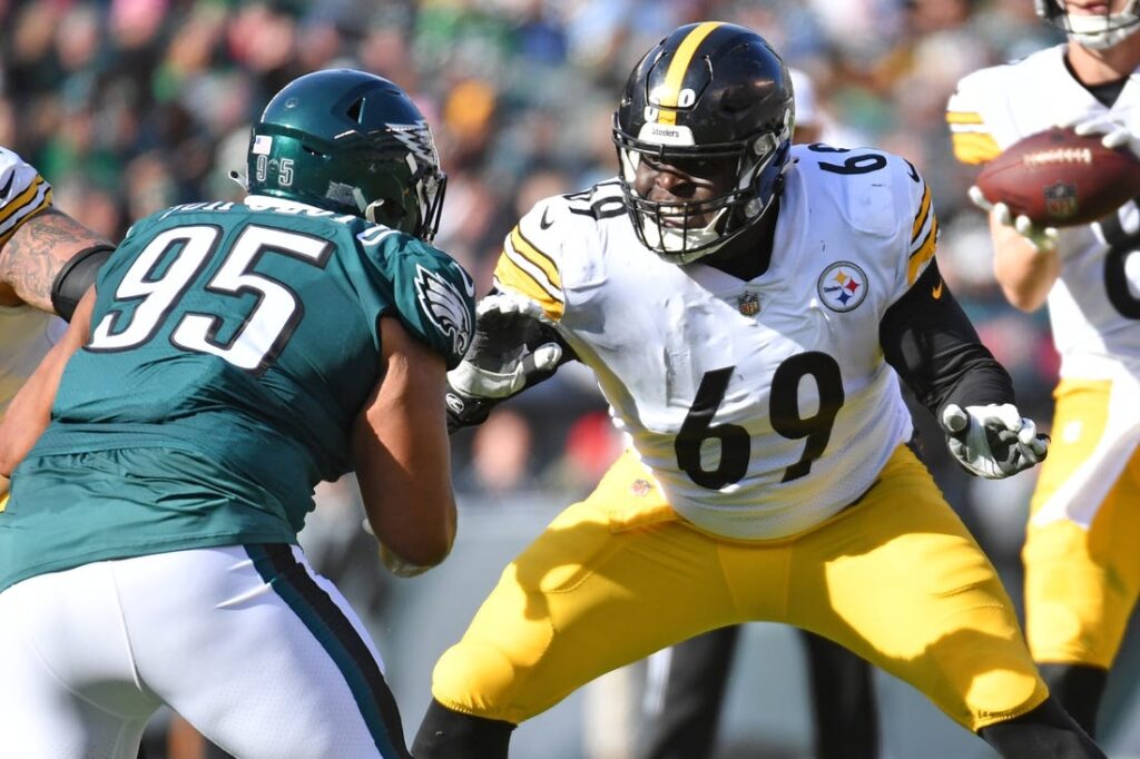 Rams acquire OL Kevin Dotson from Steelers - Field Level Media ...