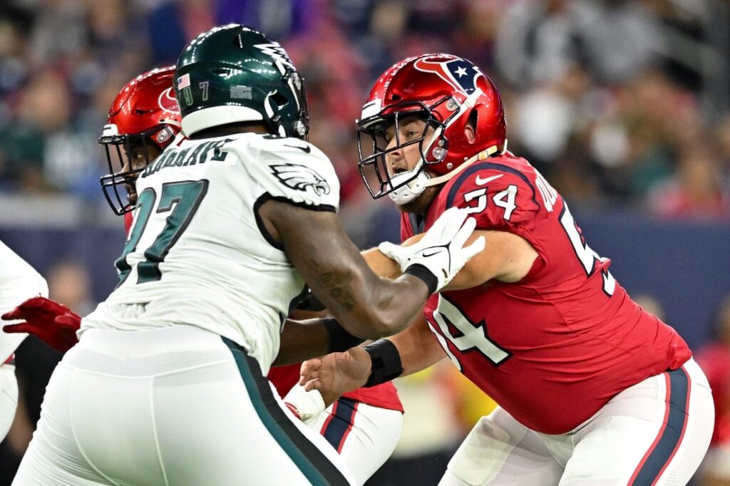 Texans place C Scott Quessenberry (knee) on injured reserve - Field ...