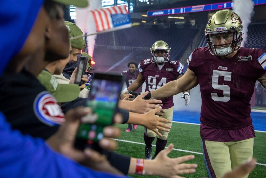 Report: Falcons to sign Frank Ginda, USFL Defensive Player of Year ...