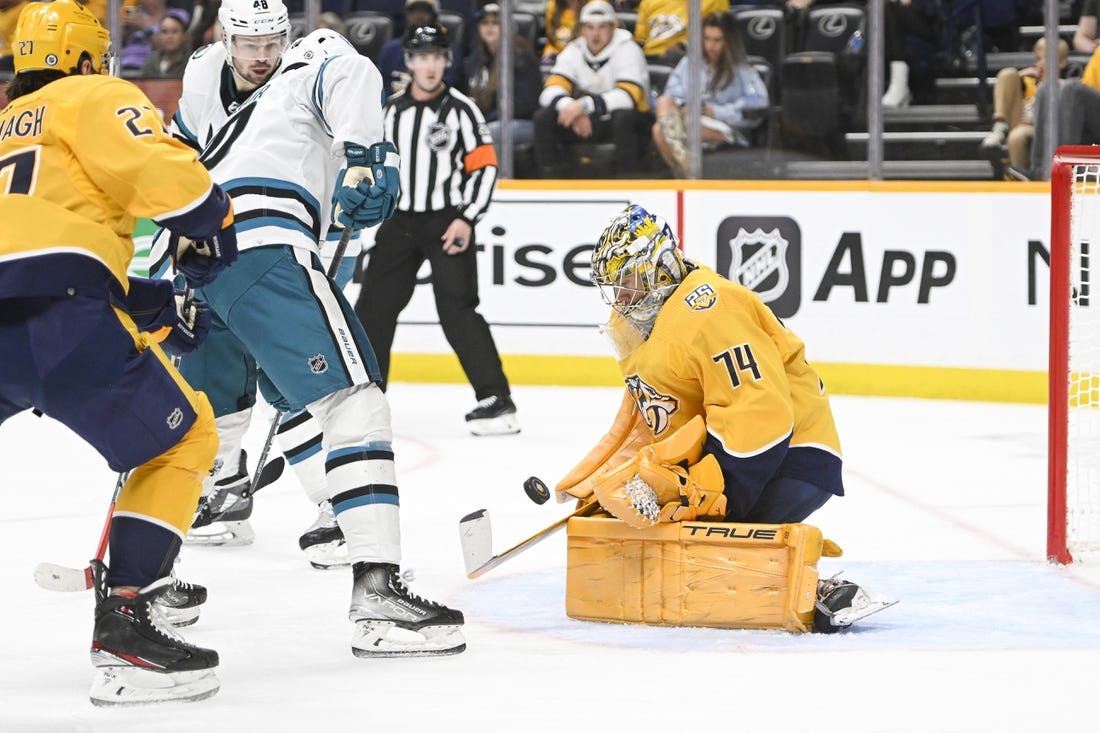Tommy Novak, Juuse Saros help Predators pounce on Sharks - Field Level ...