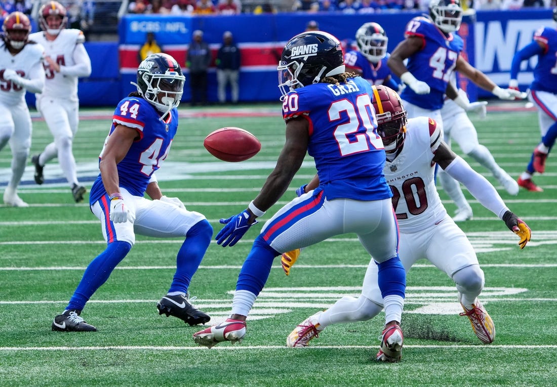Giants' defense thwarts Commanders' comeback bid - Field Level Media ...