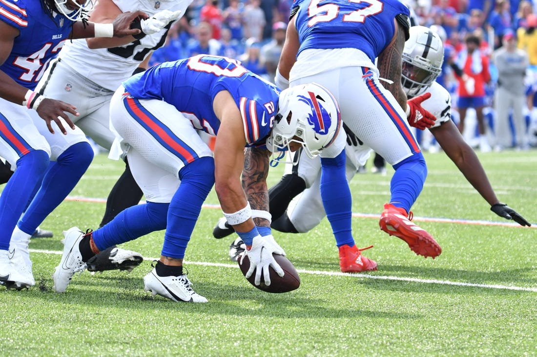 Bills S Taylor Rapp carted off after scary injury vs. Jets - Field ...