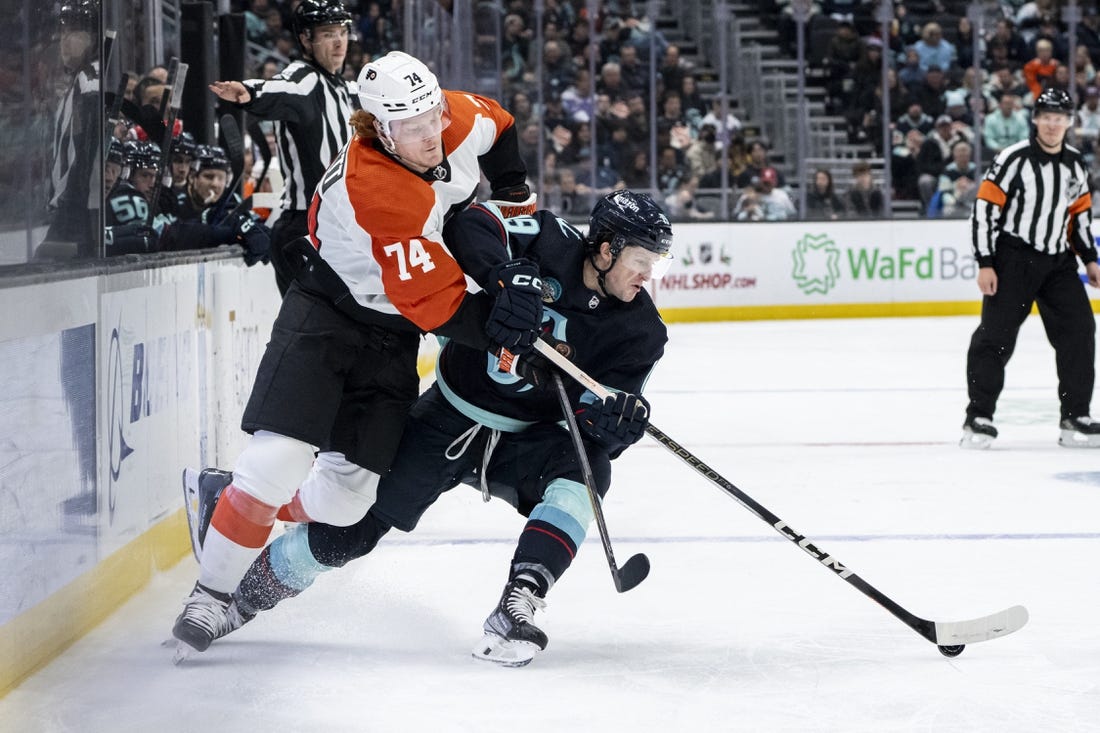 Justin Schultz's OT goal propels Kraken past Flyers - Field Level Media ...