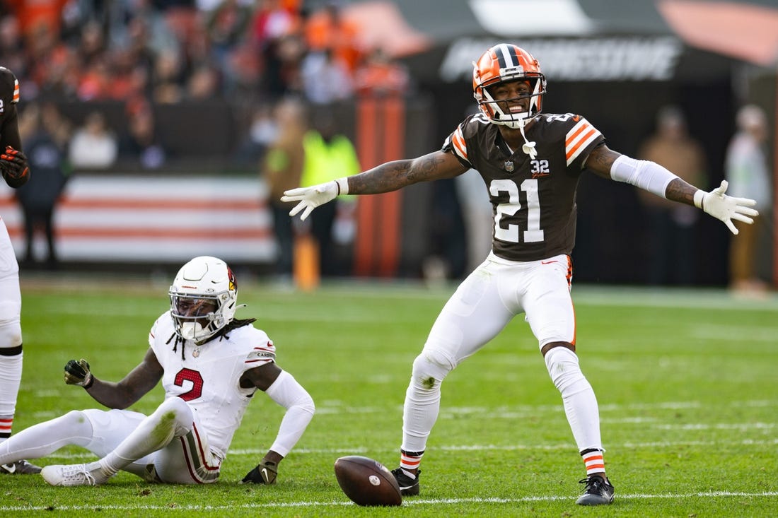 Browns CB Denzel Ward injures knee, questionable vs. Texans - Field ...