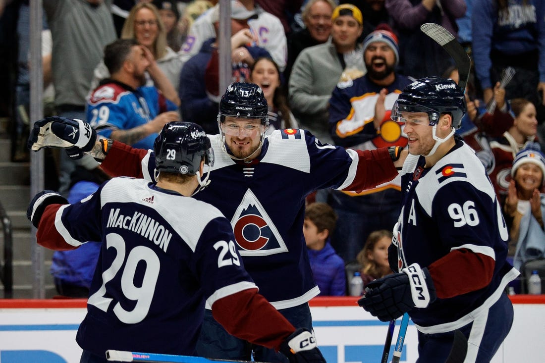 Isles head west, try to cool off Nathan MacKinnon, Avs - Field Level ...