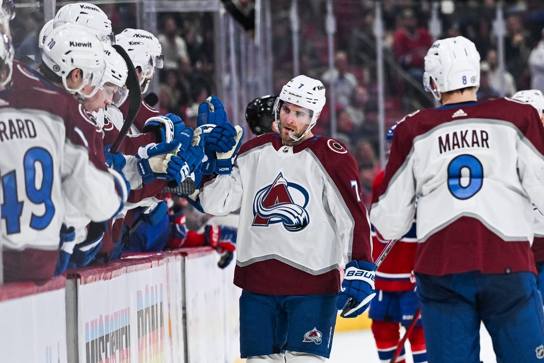 Avalanche score 5 unanswered goals, rally past Senators - Field Level ...