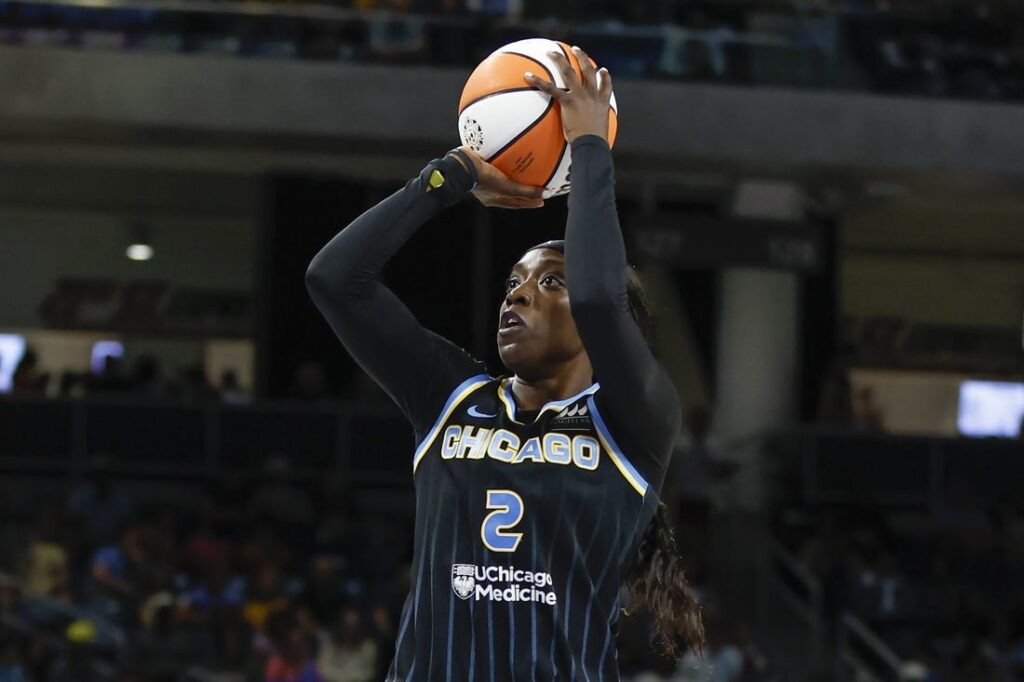 Mercury acquire All-Star Kahleah Copper from Sky - Field Level Media ...