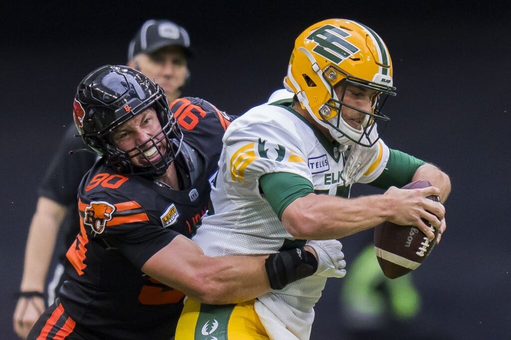 Lions sign CFL standout Mathieu Betts - Field Level Media ...
