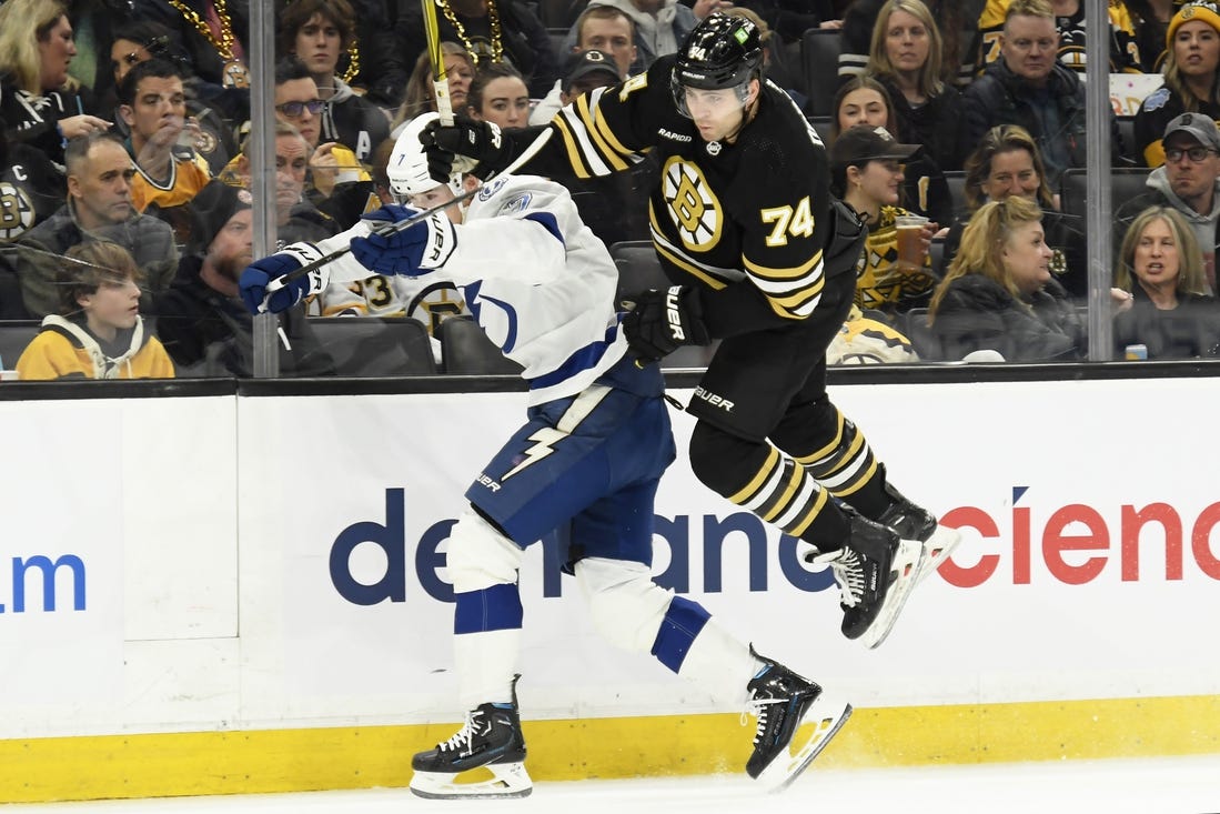 Brayden Point's shootout goal helps Lightning edge Bruins - Field Level ...