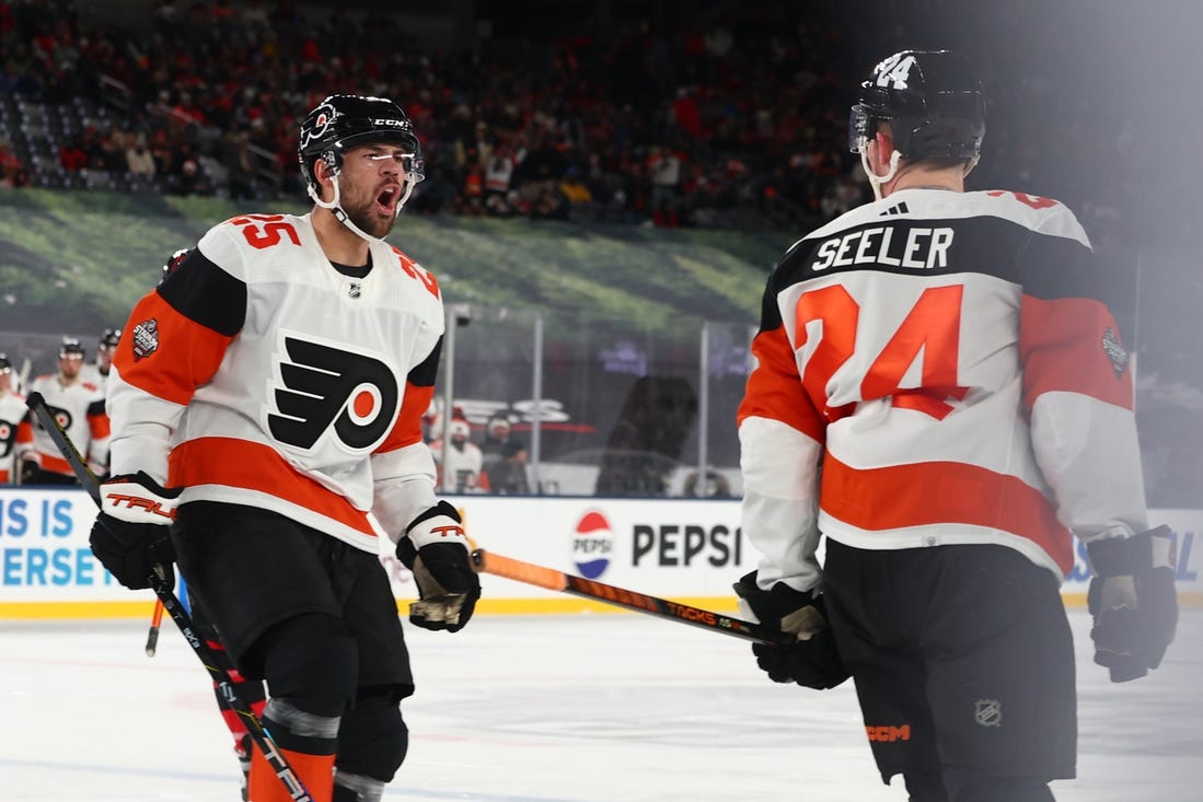 Flyers look to come out of cold, heat up vs. Blackhawks - Field Level ...