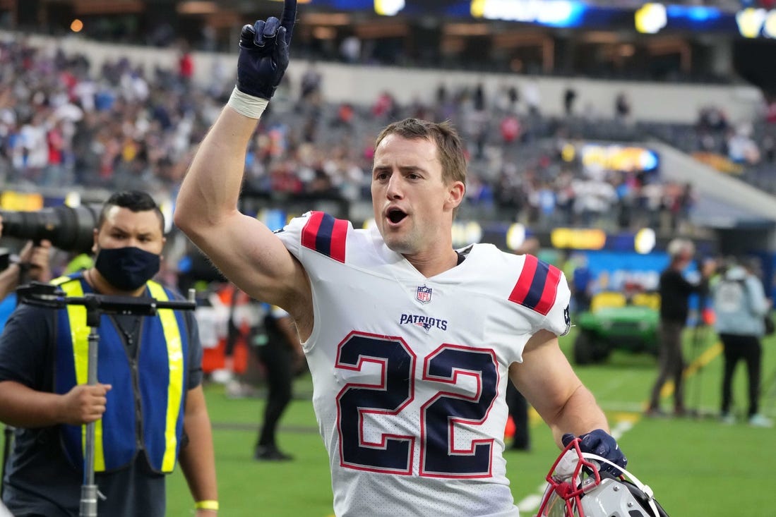 Patriots special teams veteran Cody Davis announces retirement - Field ...
