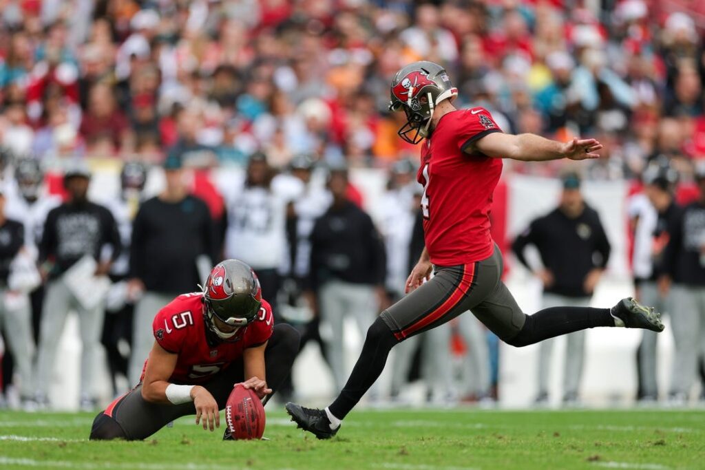 Bucs bring back K Chase McLaughlin on 3-year deal - Field Level Media ...