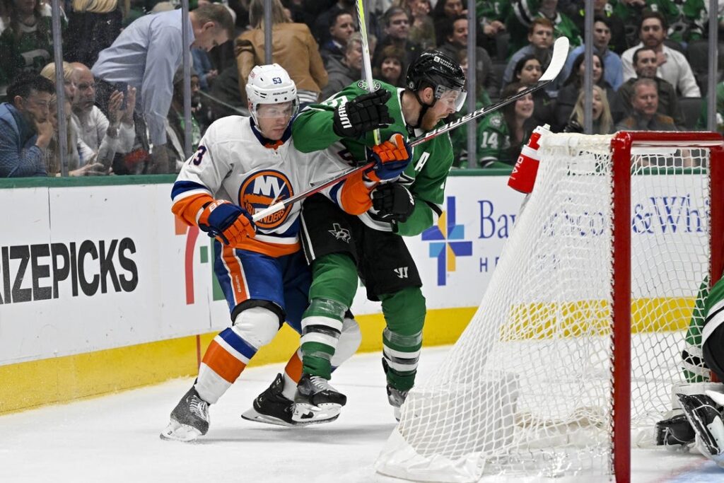 Inspired Stars to face lowly Sharks next - Field Level Media ...