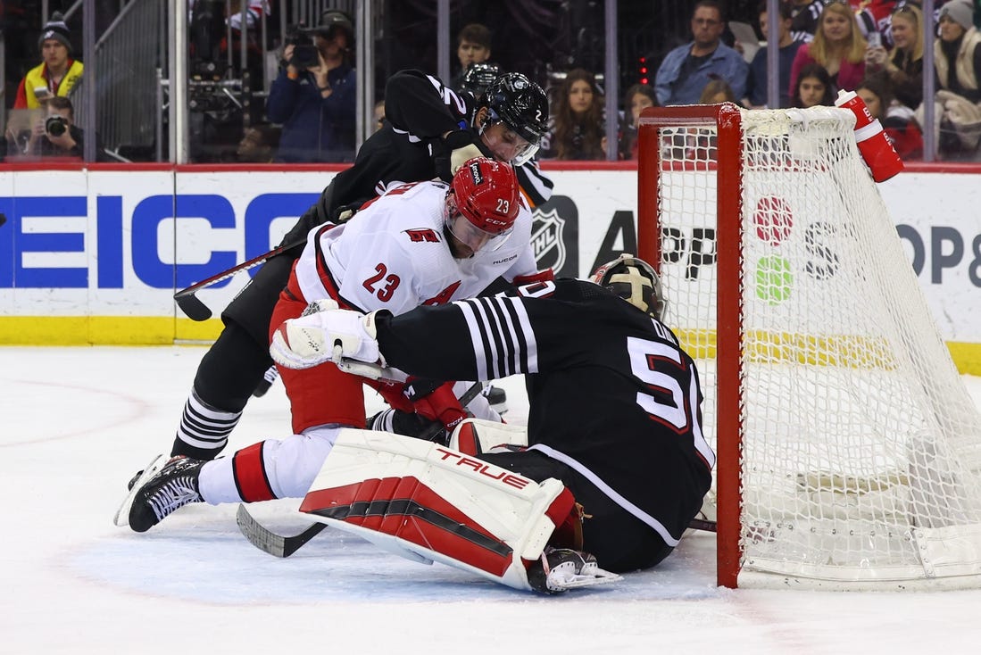 Hurricanes stop Devils in push for division lead - Field Level Media ...
