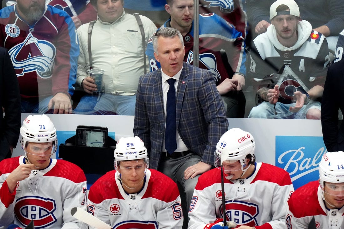 Canadiens extend coach Martin St. Louis' contract - Field Level Media ...