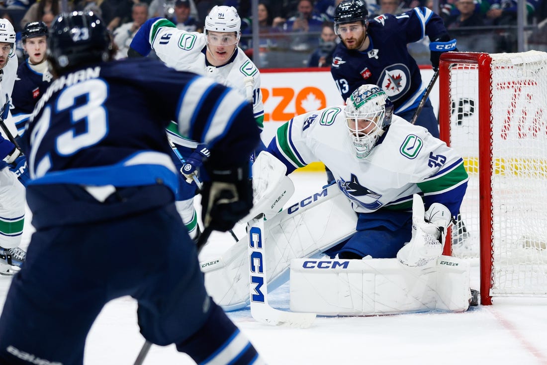 Nikita Chibrikov nets winner in debut as Jets top Canucks - Field Level ...