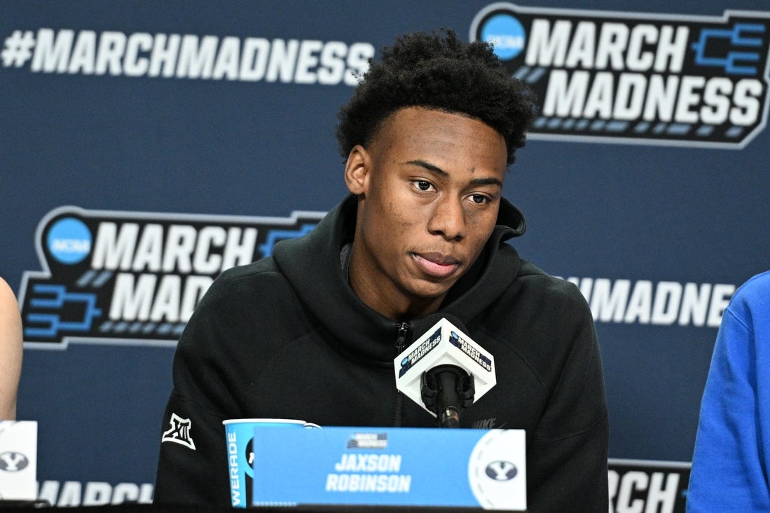 Report: G Jaxson Robinson following Mark Pope to Kentucky - Field Level ...