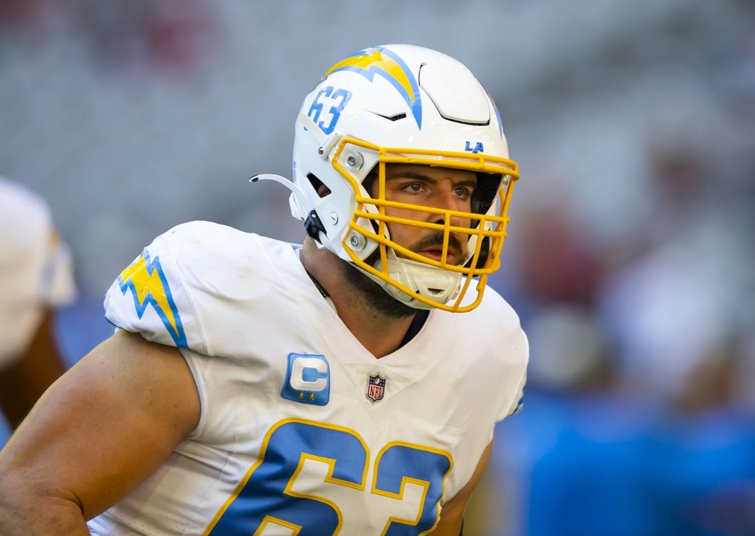 Corey Linsley released by Chargers, expected to retire - Field Level ...