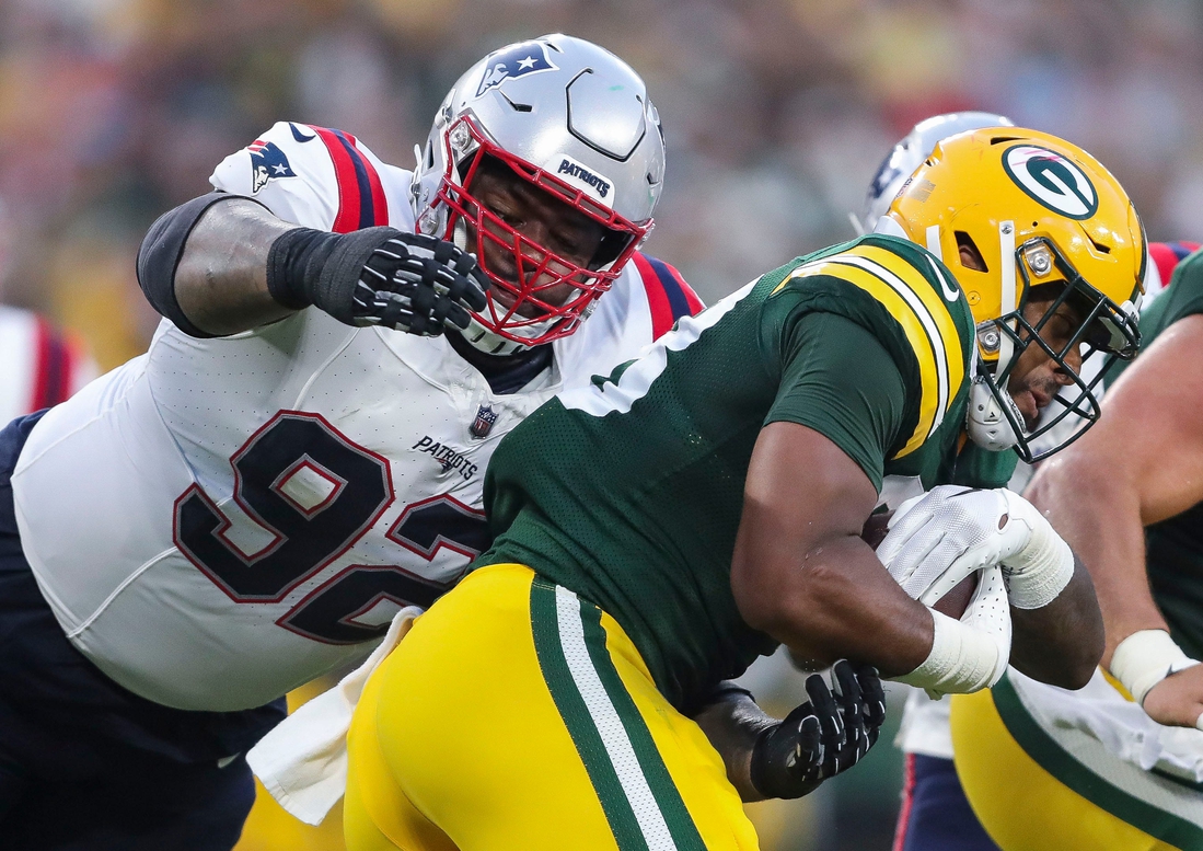 Reports: Pats DT Davon Godchaux reaches 2-year extension - Field Level ...