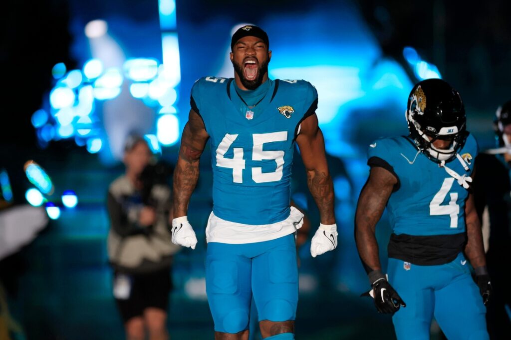 Panthers release veteran edge rusher K'Lavon Chaisson - Field Level ...