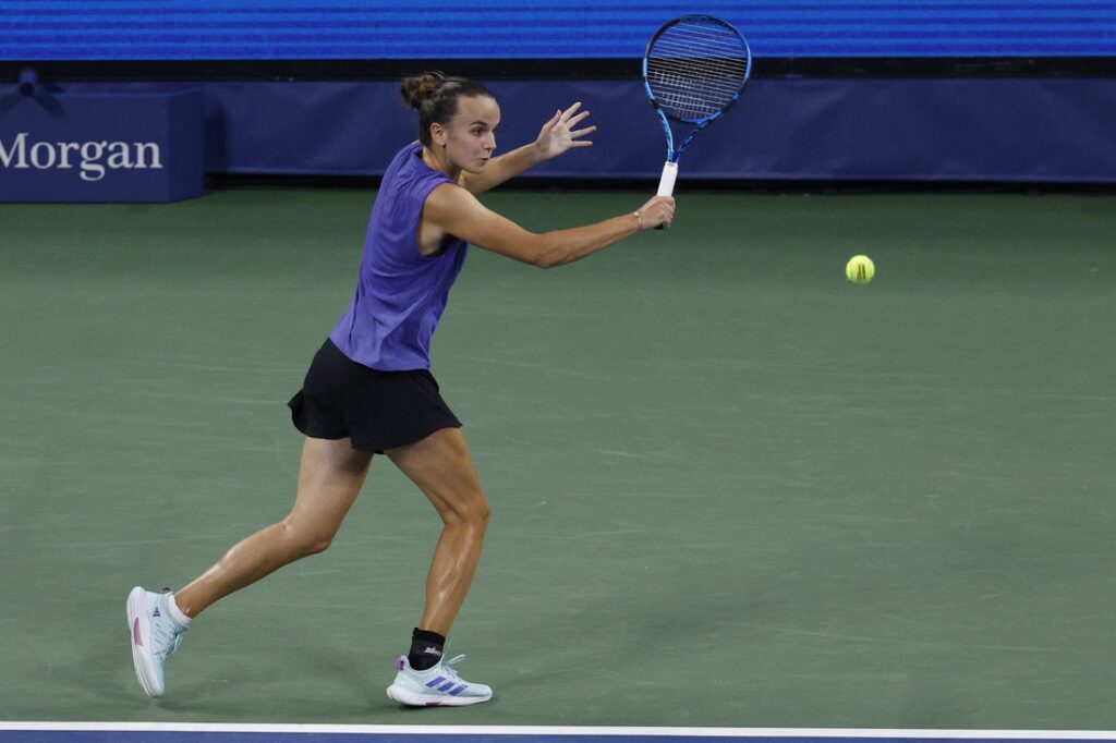 WTA roundup: Clara Burel, Diane Parry sail in Tunisia - Field Level ...