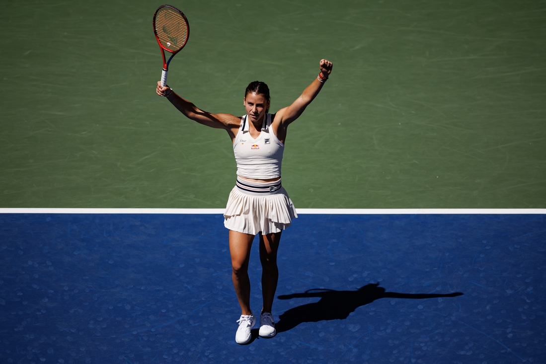 Emma Navarro reaches first Grand Slam semifinal at U.S. Open - Field ...