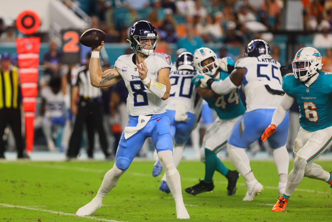 Titans QB Will Levis exits with apparent injury - Field Level Media ...