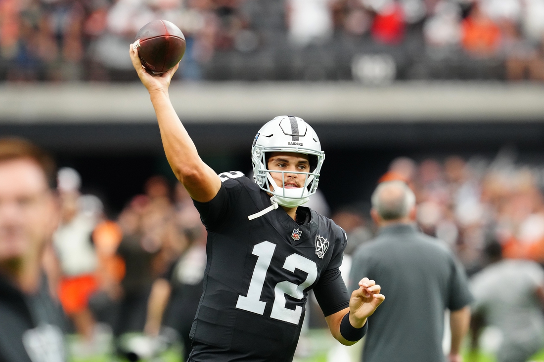 Raiders make change, name Aidan O'Connell starting QB - Field Level ...