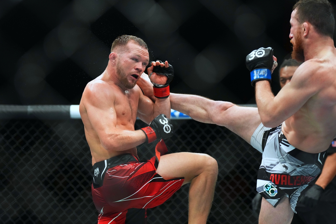 UFC Fight Night: Petr Yan takes down Deiveson Figueiredo - Field Level ...