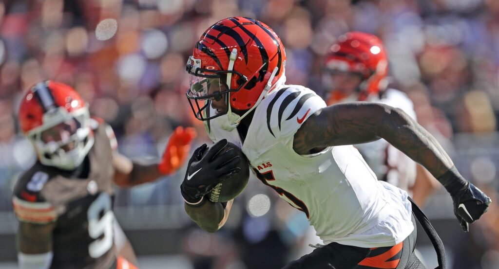 Bengals WR Tee Higgins (quad) to return vs. Chargers - Field Level ...