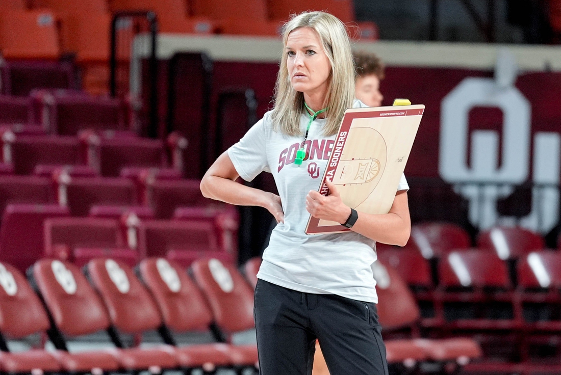 No. 9 Oklahoma cruises to school scoring record - Field Level Media ...