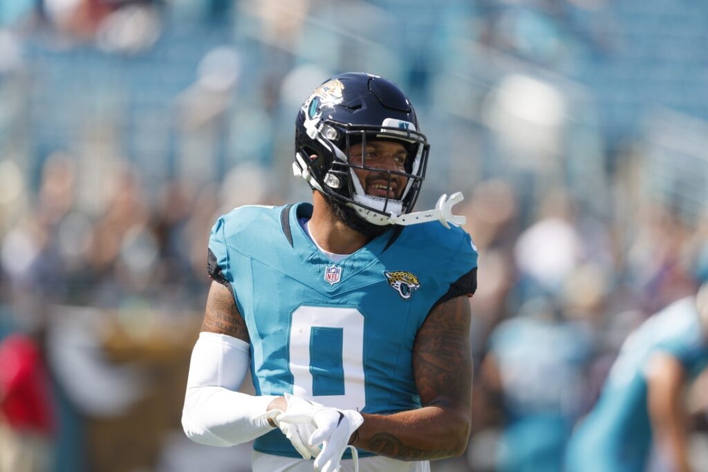 Report: Jags WR Gabe Davis suffered meniscus tear - Field Level Media ...