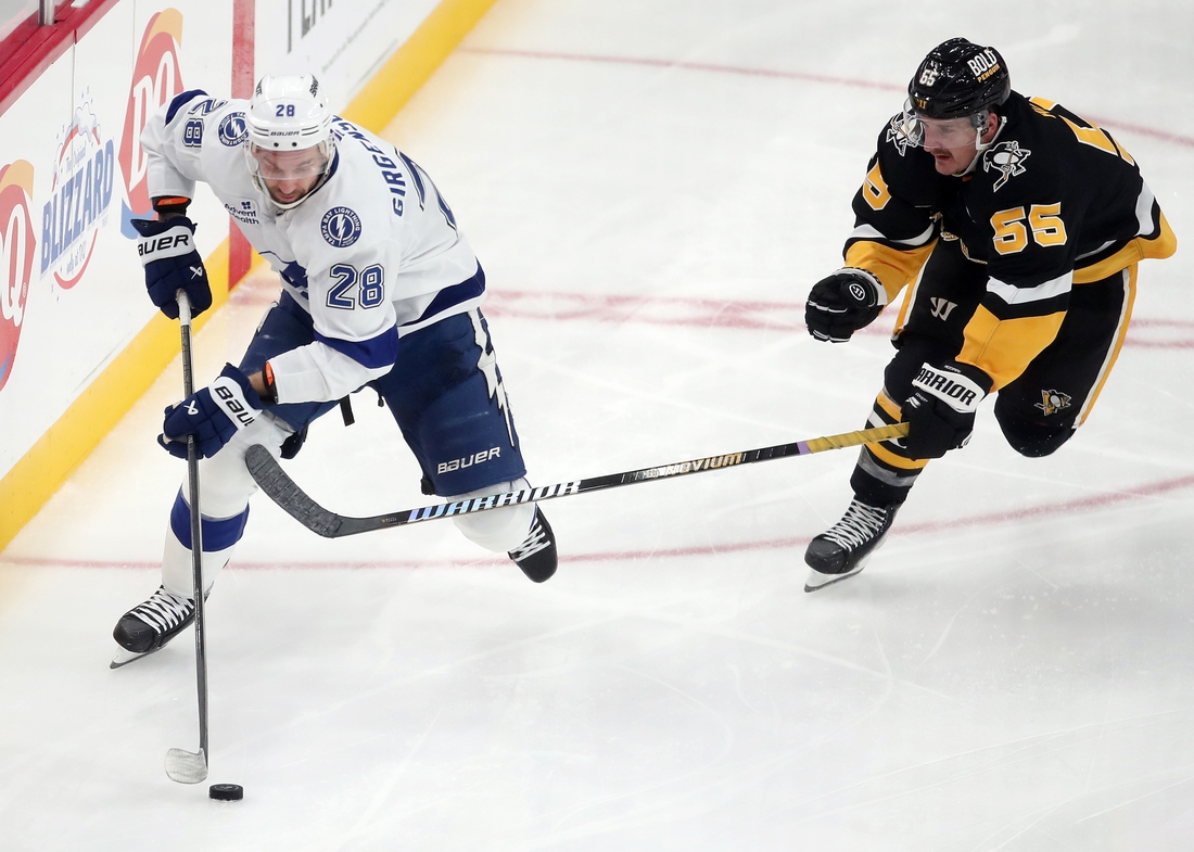 Brayden Point's return helps Lightning rally for OT win vs. Pens ...