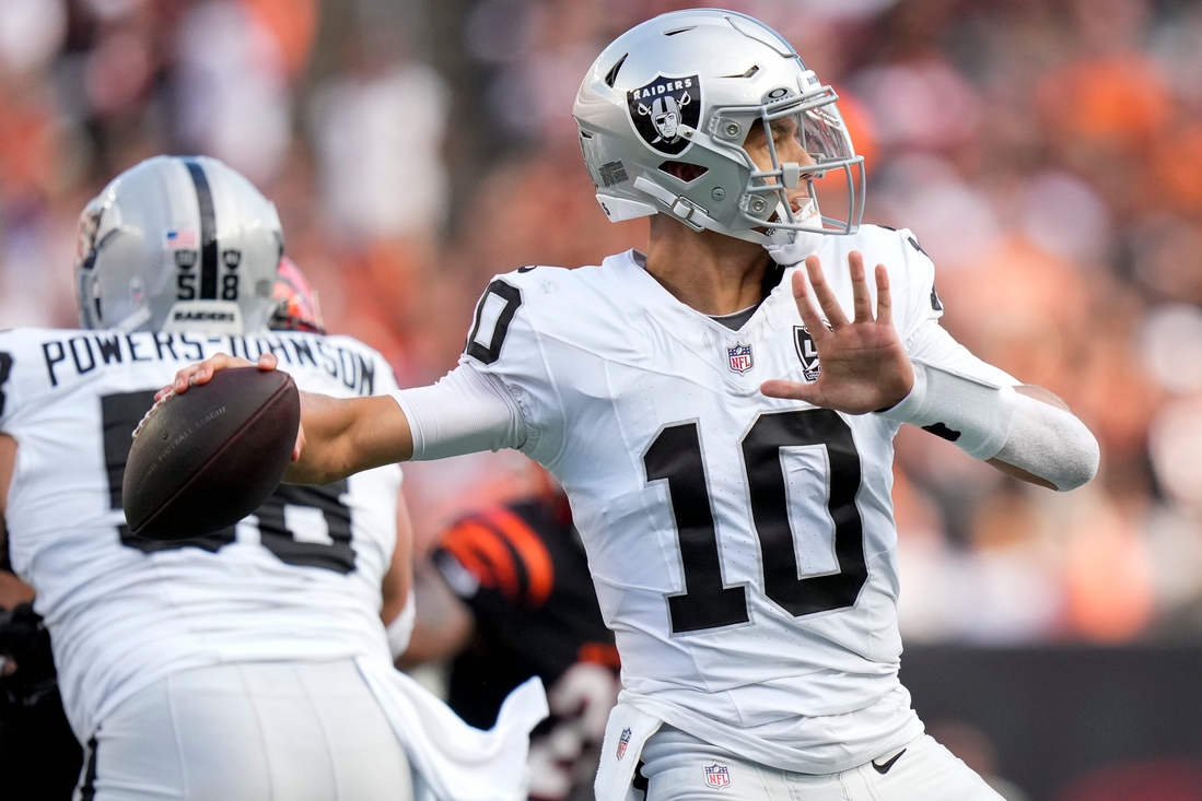 Raiders (2-11) hand QB1 to Desmond Ridder with Falcons up next - Field ...