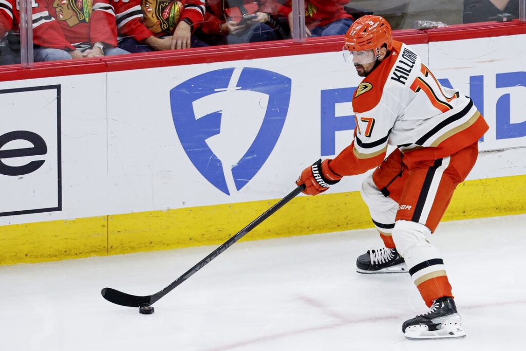 Alex Killorn's OT goal lifts Ducks to 4-3 win over Blue Jackets - Field ...