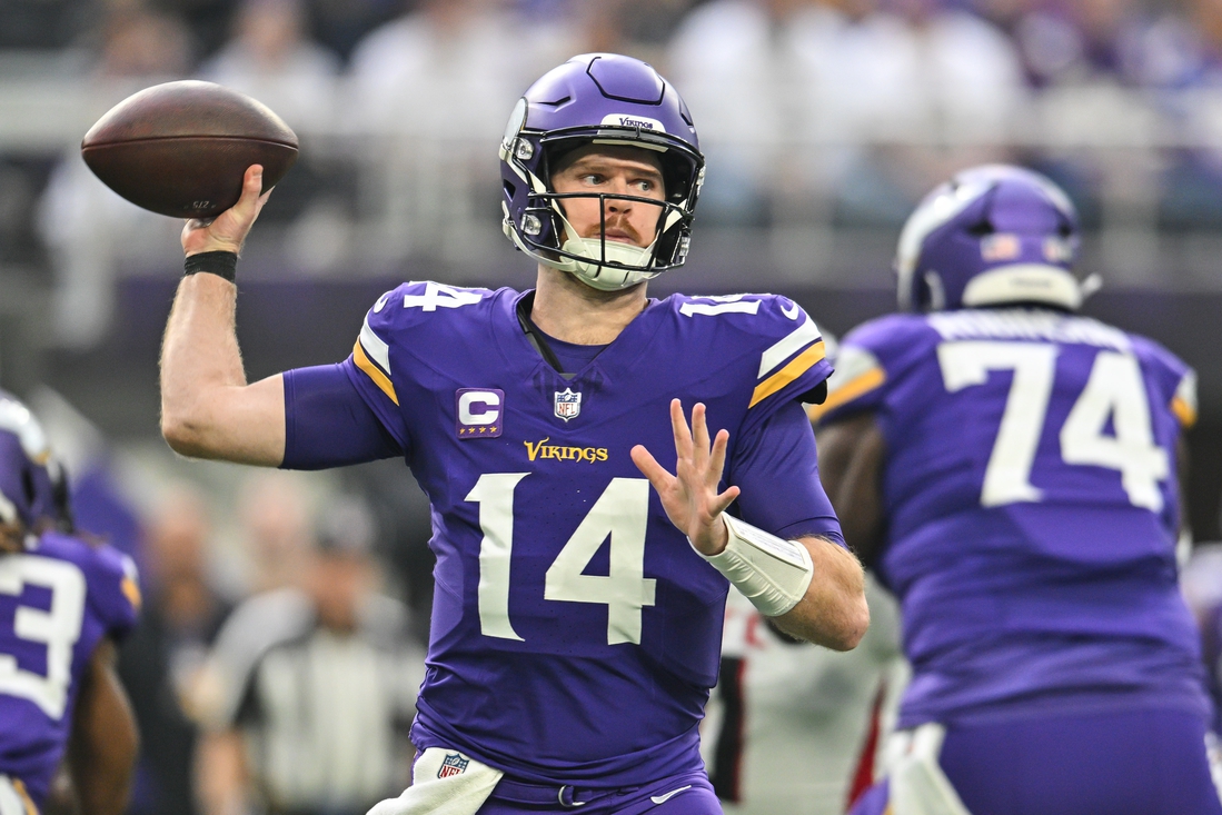 Vikings QB Sam Darnold stars in win over Falcons, Kirk Cousins - Field Level Media ...