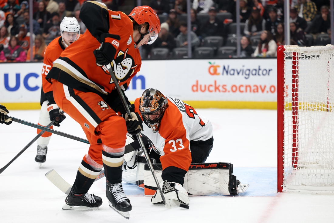 Samuel Ersson sheds struggles, stymies Ducks in Flyers' win - Field ...