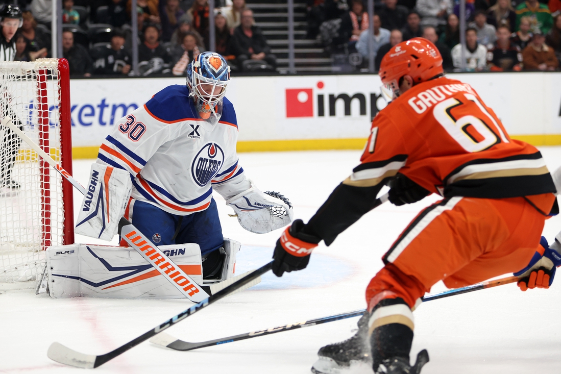 Ducks charge back to beat Oilers - Field Level Media - Professional ...
