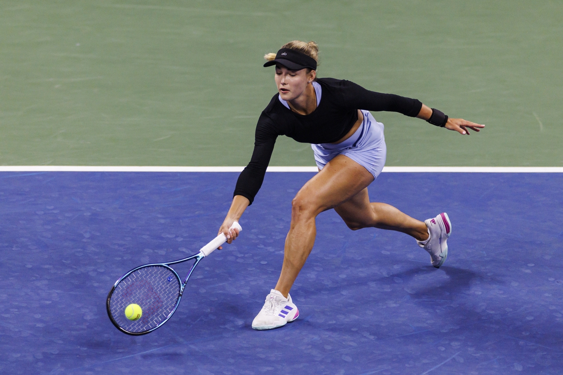 WTA roundup: No. 1 seed Anna Kalinskaya advances in Singapore - Field ...