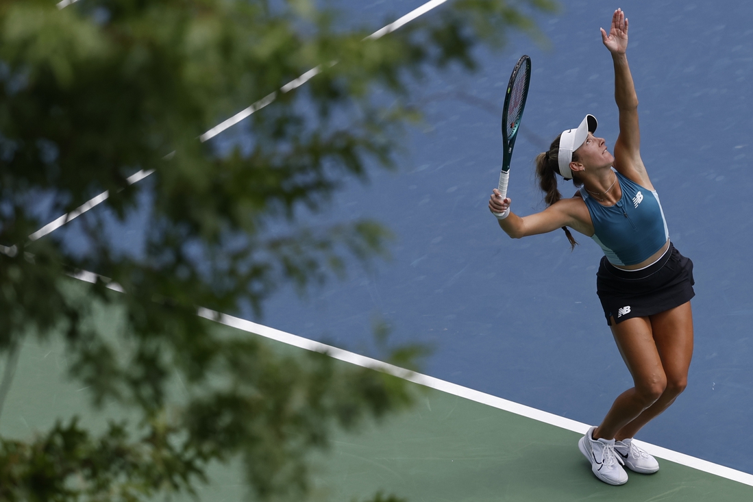 McCartney Kessler KOs Coco Gauff in Dubai - Field Level Media ...