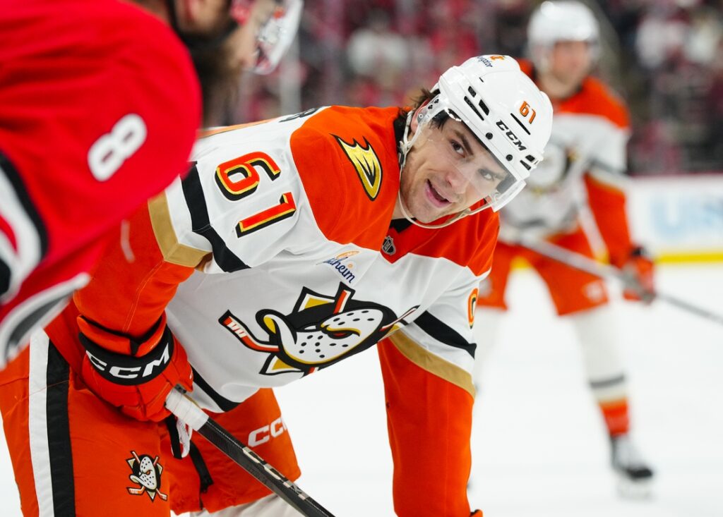 Ducks out to continue late playoff push in visit to Sabres - Field ...