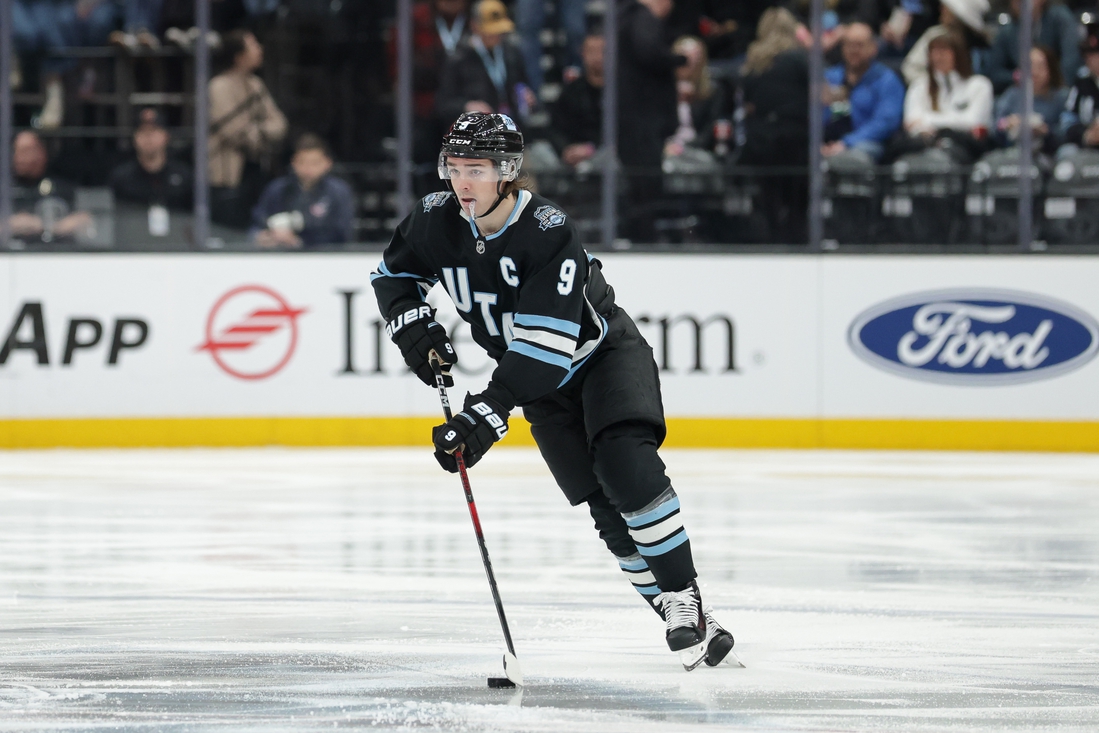 Someone's losing streak will end when Flyers visit Utah - Field Level ...