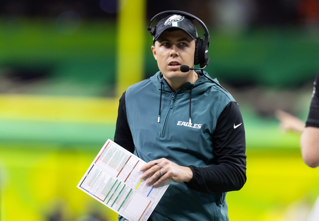 Saints make it official, hire Kellen Moore as head coach - Field Level ...