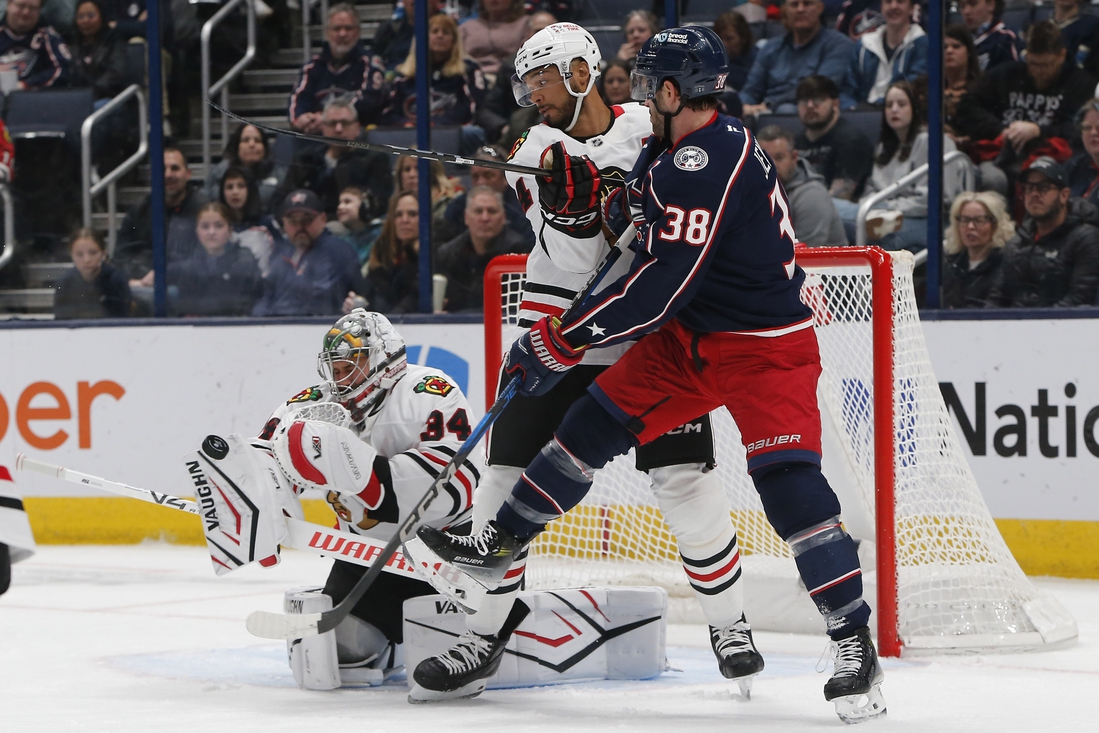 Blue Jackets claim 5-1 victory over listless Blackhawks - Field Level ...
